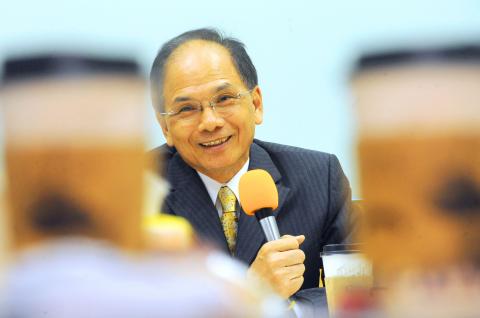 Ex-premier says independence is key goal - Taipei Times