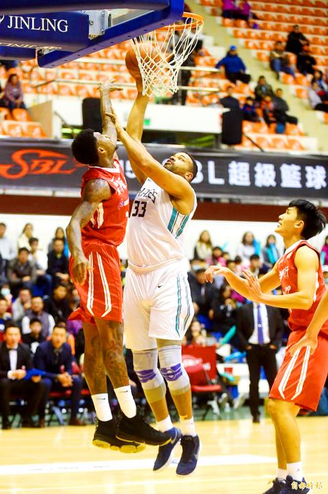 Archiland sail to third straight win - Taipei Times