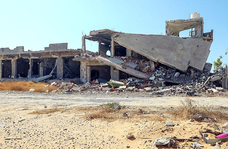 Libyan forces set conditions for their lifting oil blockade - Taipei Times