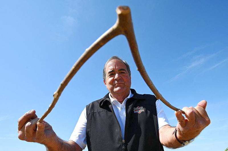 Divining intervention: drought-hit Californians enlist ‘water witch ...