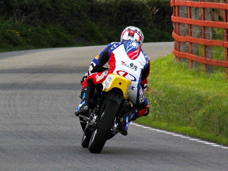 Taiwanese racer tears up Irish roads - Taipei Times