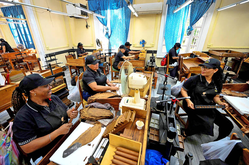 Factory that rolled Castro’s cigars still striving for perfect puff ...