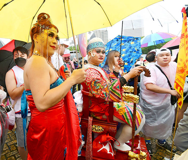 Disinformation watch: Eating insects causes cancer? - Taipei Times