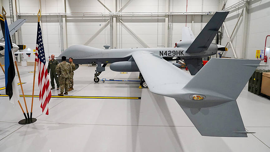 Russia races to salvage US drone wreck - Taipei Times