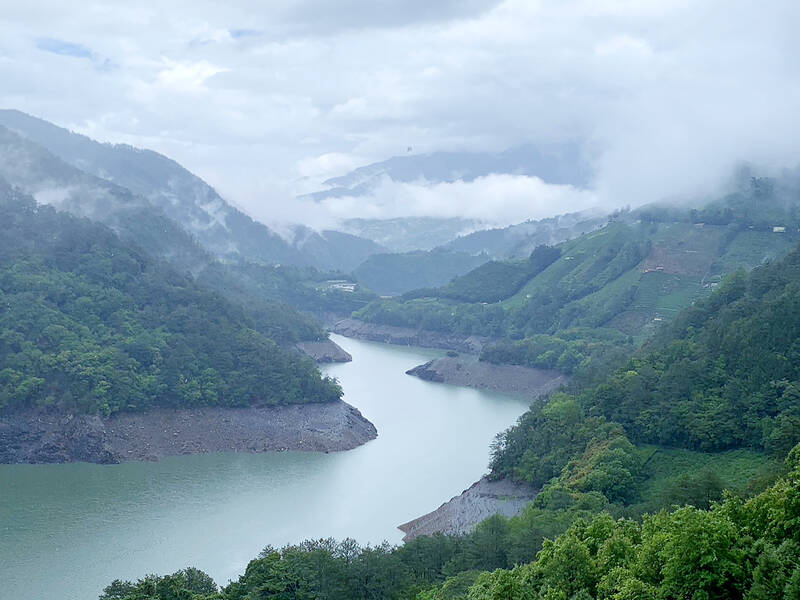 Rainwater samples collected in Hsinchu were most acidic in the nation ...