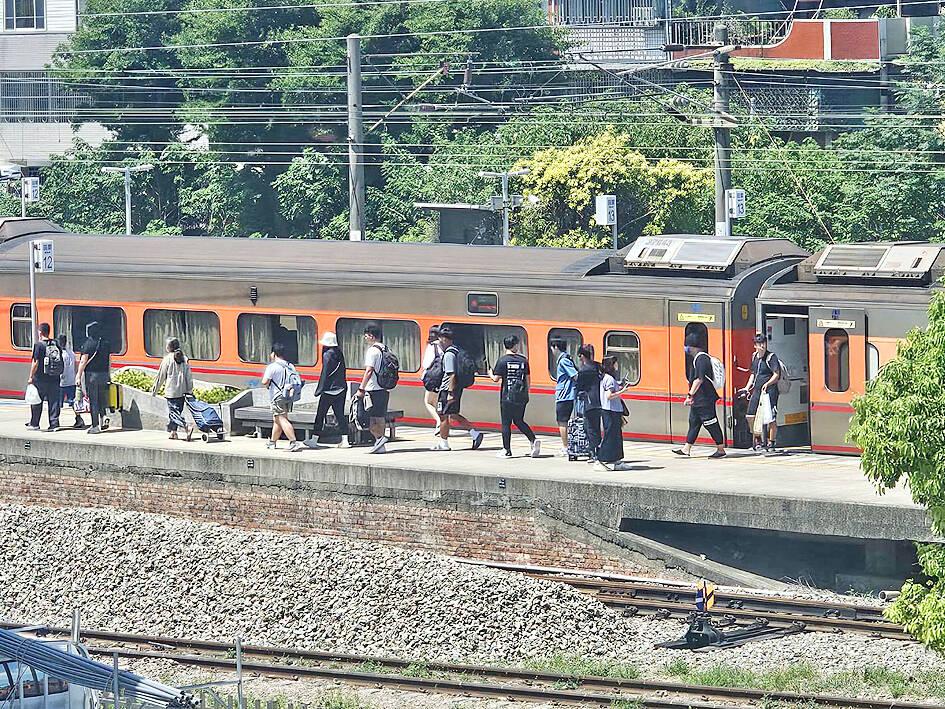 TRC ticket fare increase pending board approval - Taipei Times