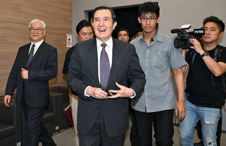 Ma Ying-jeou to lead student delegation to China - Taipei Times