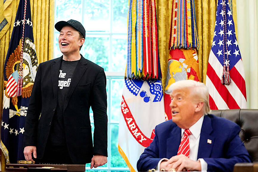 Trump pans Musk’s ‘ridiculous’ political party - Taipei Times