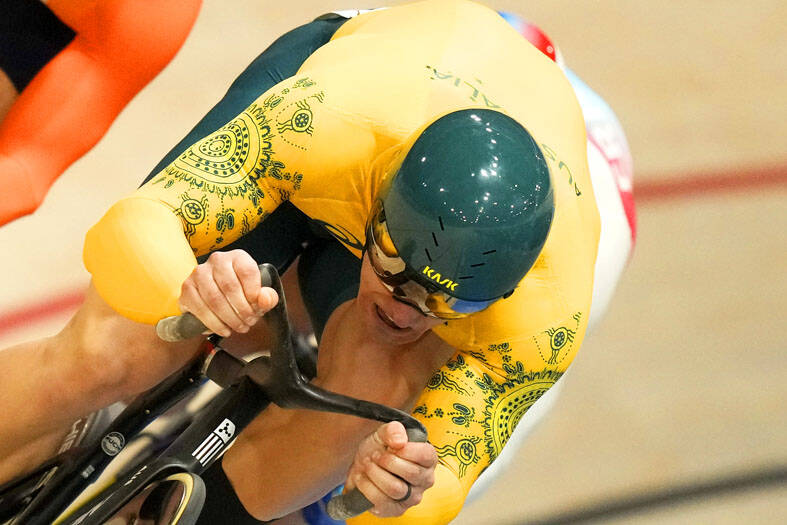 British cyclist sets world record under 9 seconds - Taipei Times